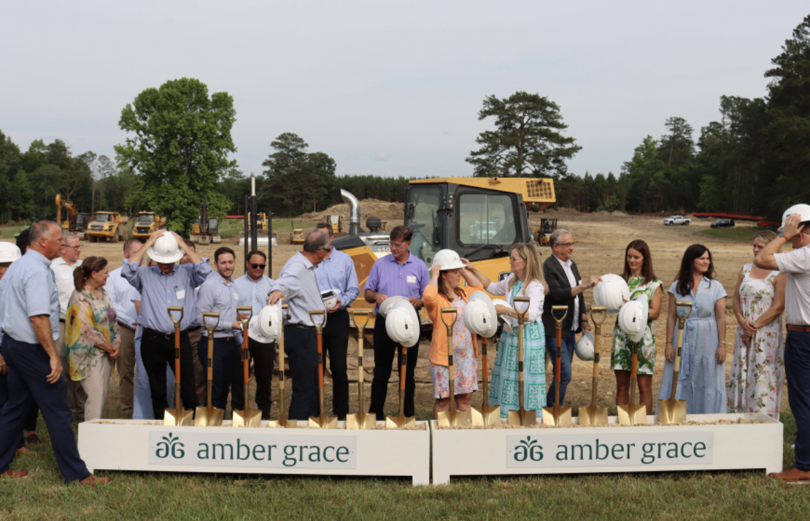 AMBER GRACE BREAKS GROUND ON BERRY COLLEGE CAMPUS | WLAQ-AM