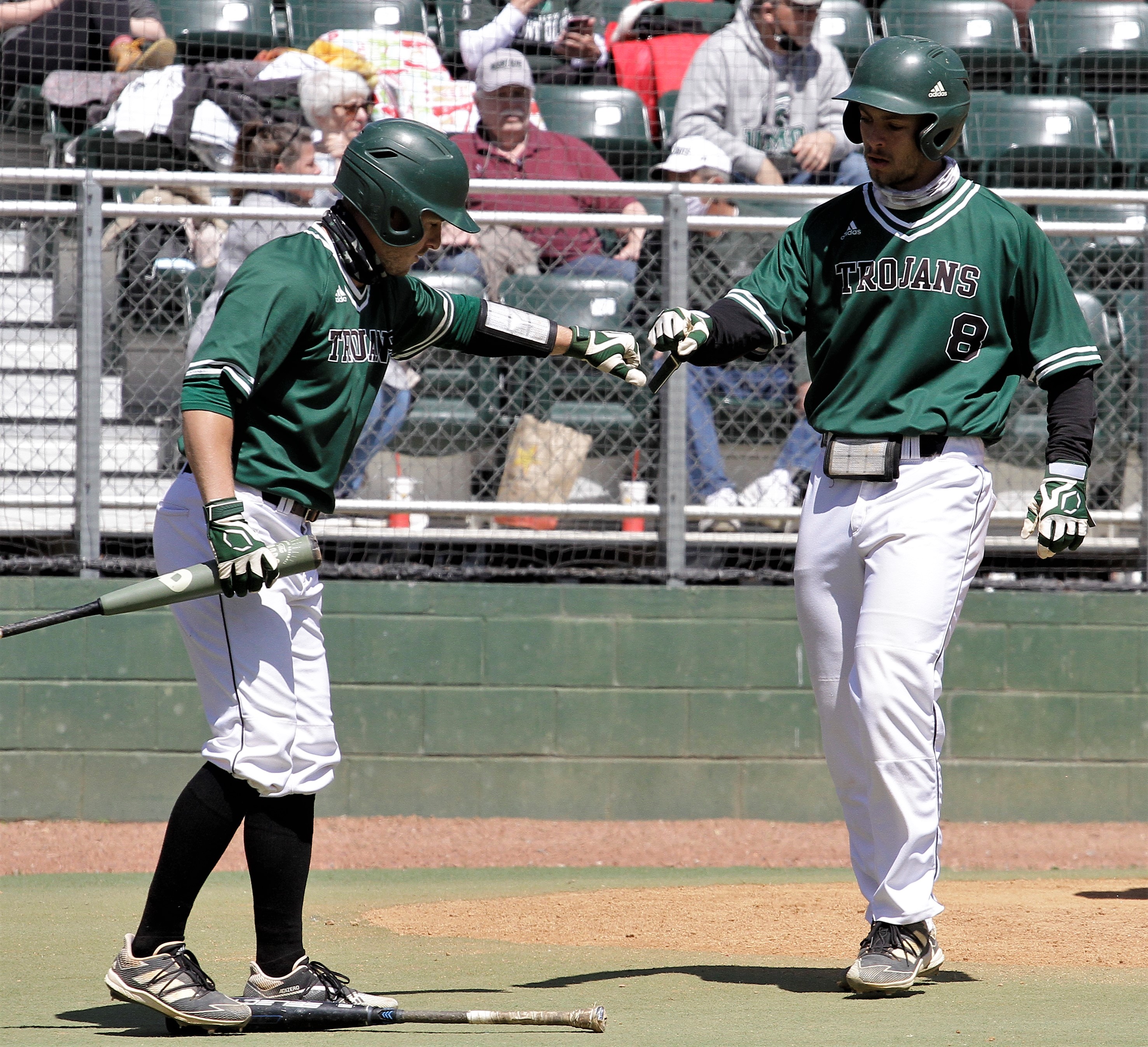 Baseball: Emmanuel College Vs. UMO (PHOTO GALLERY) | Goldsboro Daily News