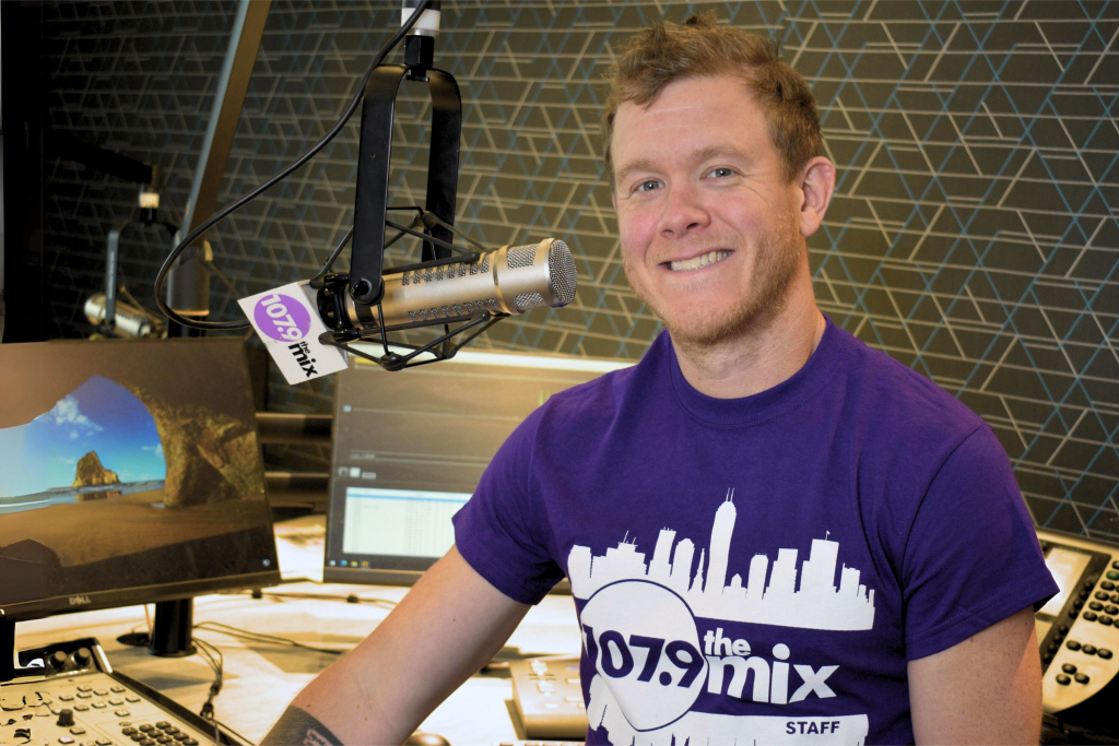 Ryan | 107.9 FM The Mix