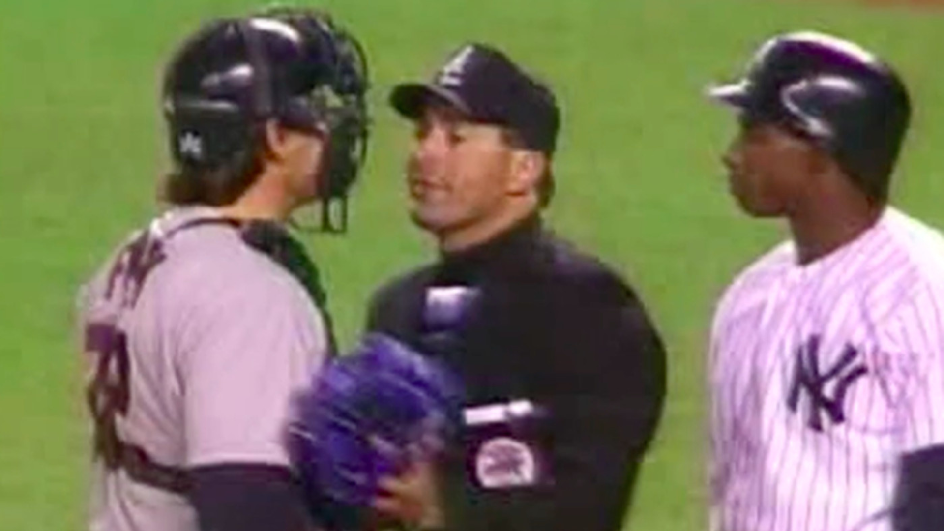 Deion Sanders vs. Carlton Fisk, 33 Years Ago Today