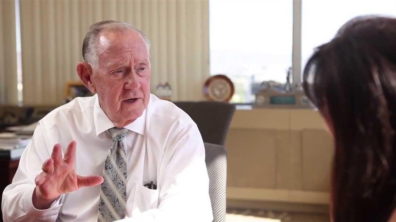 The Reno City Council Pays Tribute to Former Mayor Bob Cashell | KKOH-AM