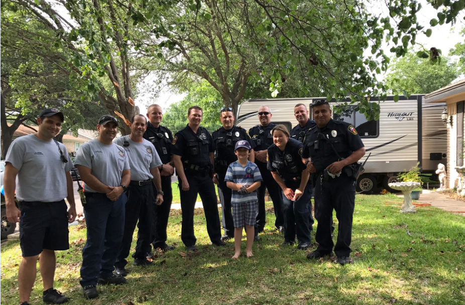 Hurst Police Surprise Boy Whose Friends Bailed on Birthday Party | News ...