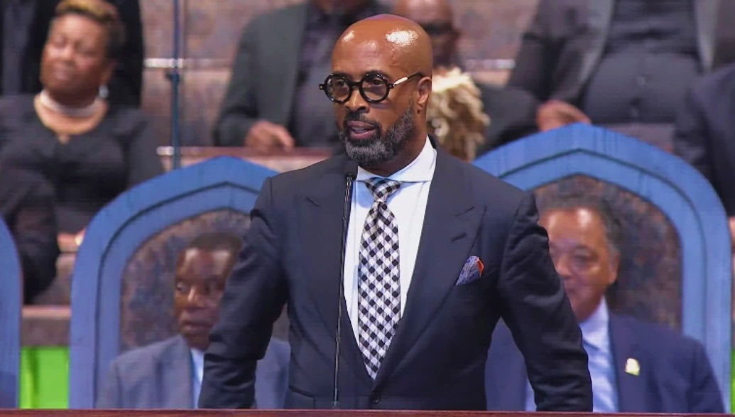 Dallas Megachurch Pastor Resigns as Leader of Rainbow PUSH Coalition ...