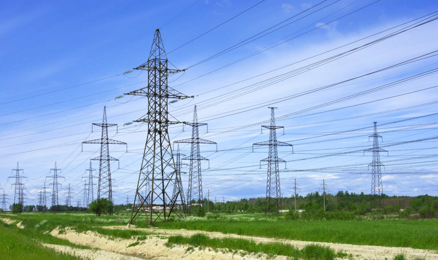 White House and Governors Pressure Grid Operator to Boost Power Supply ...