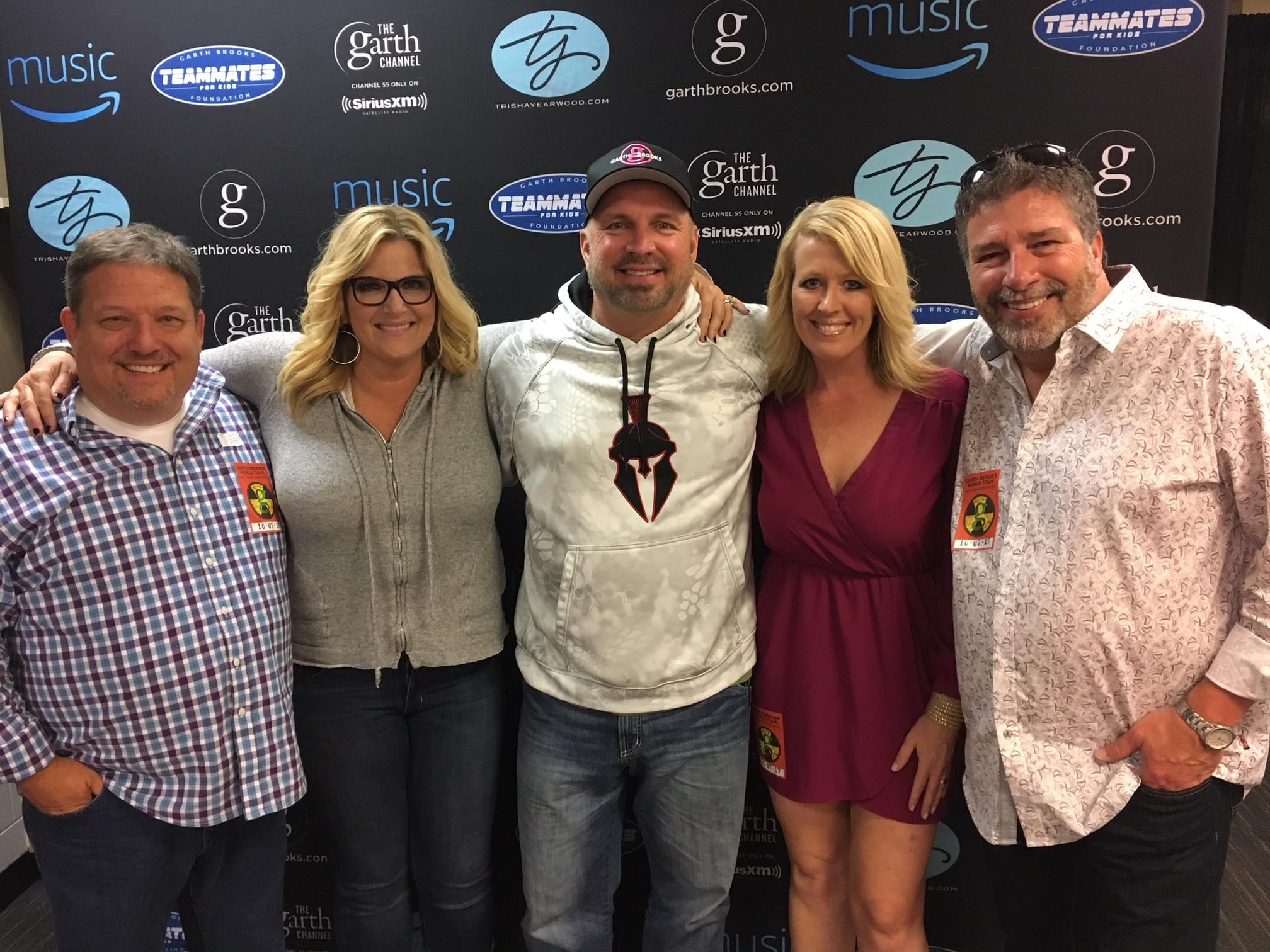 Garth Brooks Calls JDK | WFMS