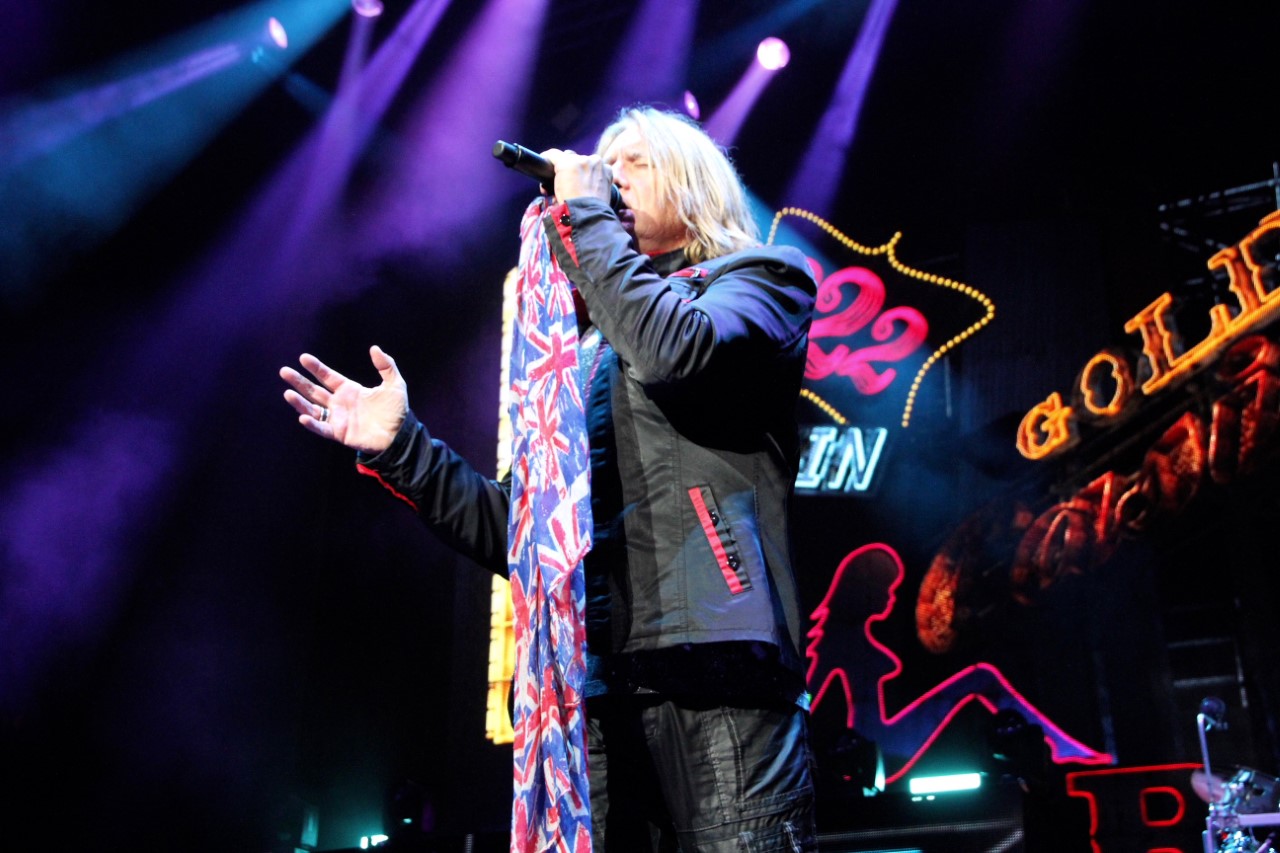 Def Leppard Releases New Single, ‘Kick’ From Their Upcoming Album And ...