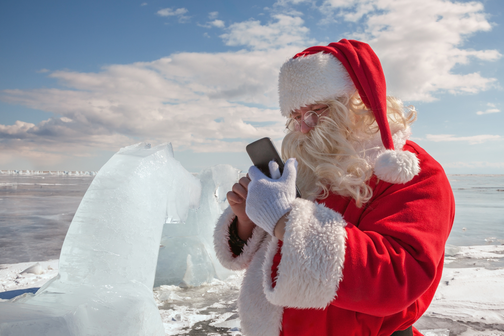 100 Year Old Santa Display! Is It Haunted? See What You Think! | WJJK-FM