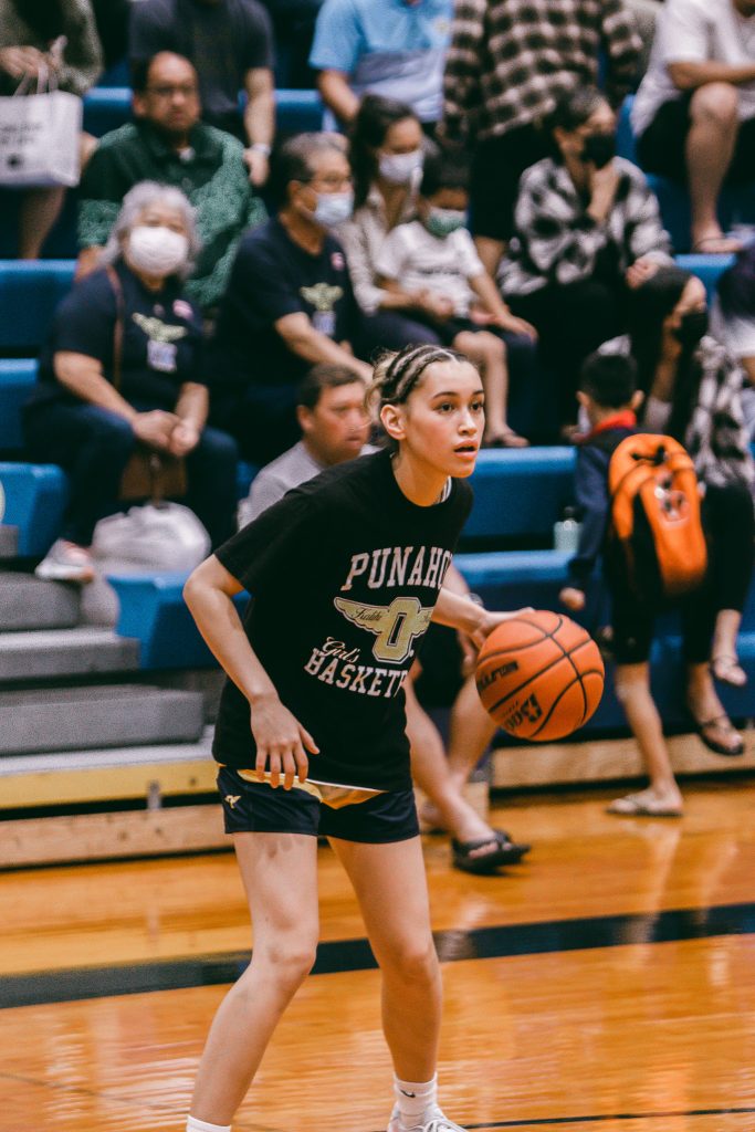 Laynee Torres-Kahapea Wins Gatorade Player of the Year – ESPN Honolulu