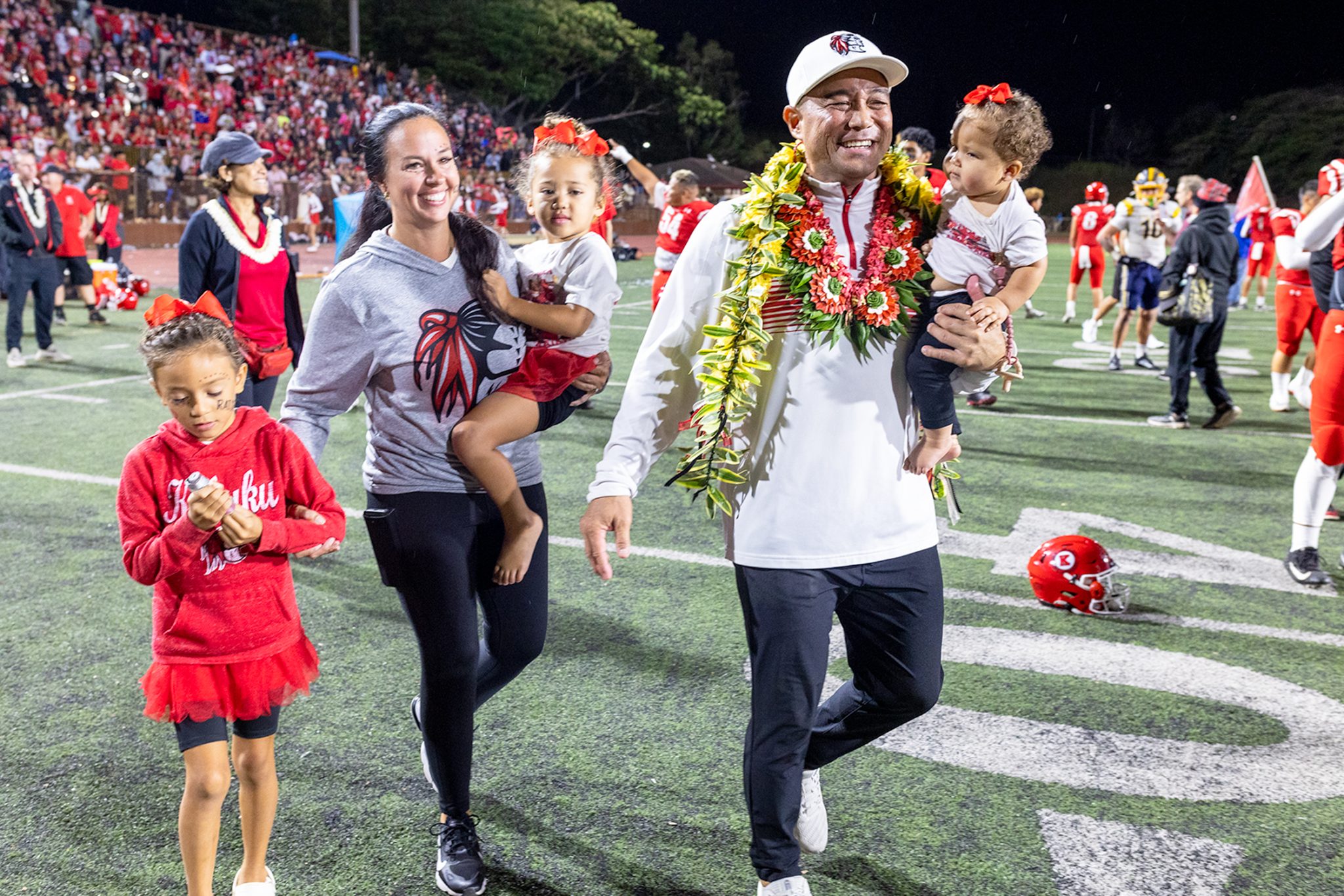 From Doubts to Dominance: How Sterling Carvalho Built a Kahuku Football ...