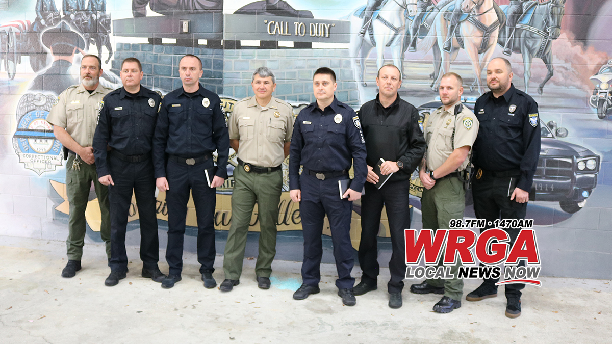 [VIDEO] Ukrainian Police officers visit Floyd County Jail, Rome Law ...