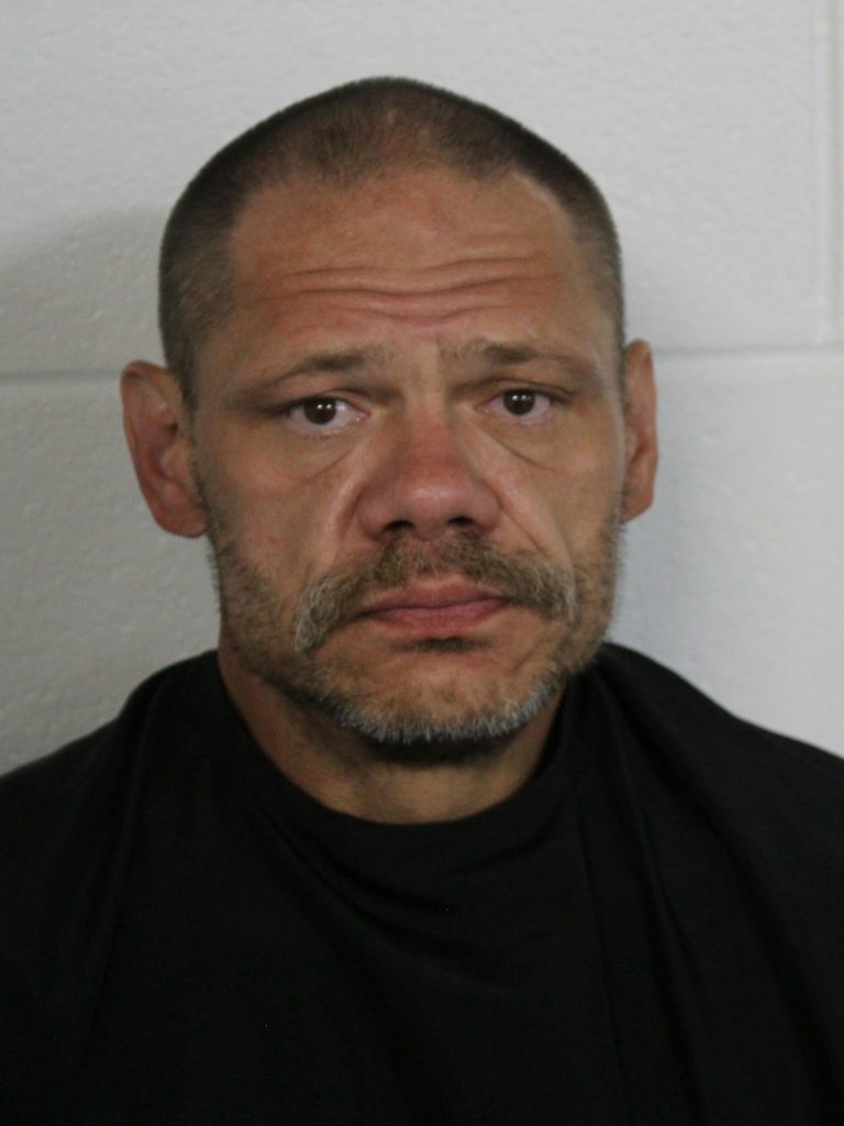 Warrant: Man with a machete threatens to bleed victim like a deer | WRGA